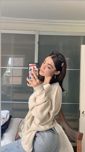 Poses para fotos frente al espejo - Leonela Arguello